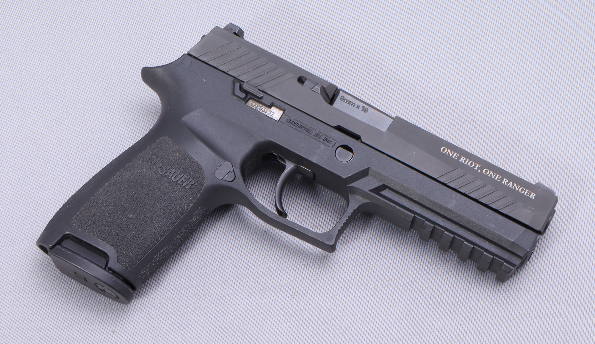 SIG Sauer ~ P320 ~ 9mm | Bass Pro Shops